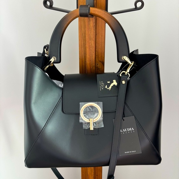 Claudia Firenze | Bags | Claudia Firenze Isadora Genuine Leather Black ...